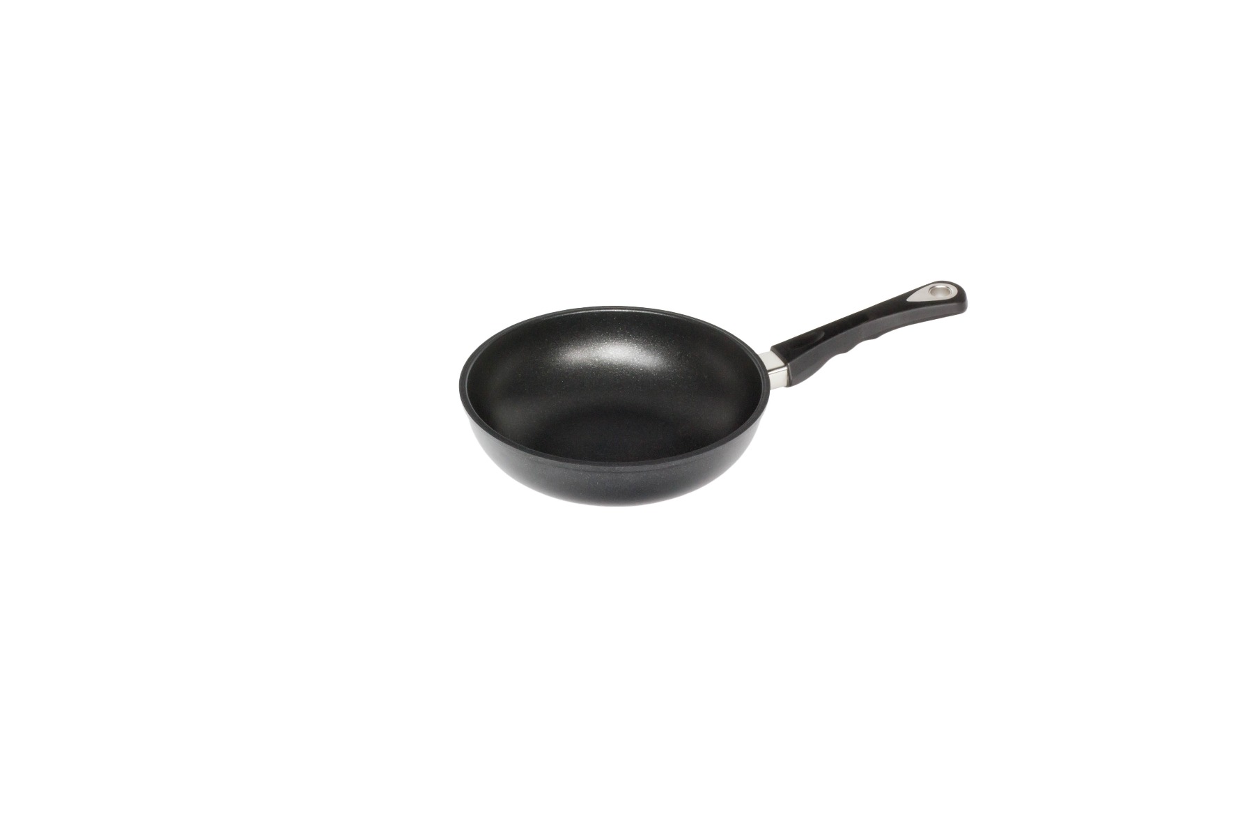اطلب مقلاة ألمنيوم 24 سم حثية ايه ام تي AMT Induction Braise Pan | Jomla.ae