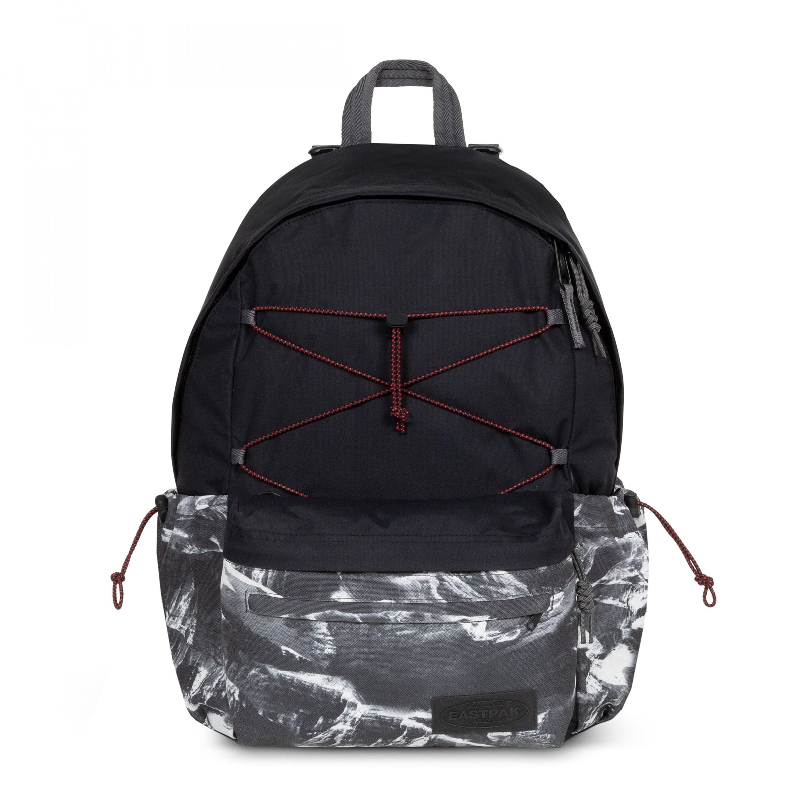 اطلب شنطة جامعه 28.5 لتر بوليستر مع جيب أمامي قابل للفصل ايست باك أسود مموه Eastpak Padded Mount ...