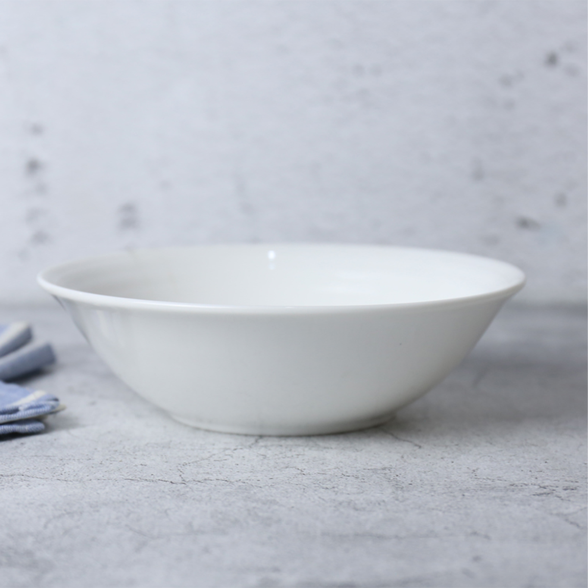 Order Porceletta Ivory Porcelain Round Bowl 16 cm Now! | Jomla.ae