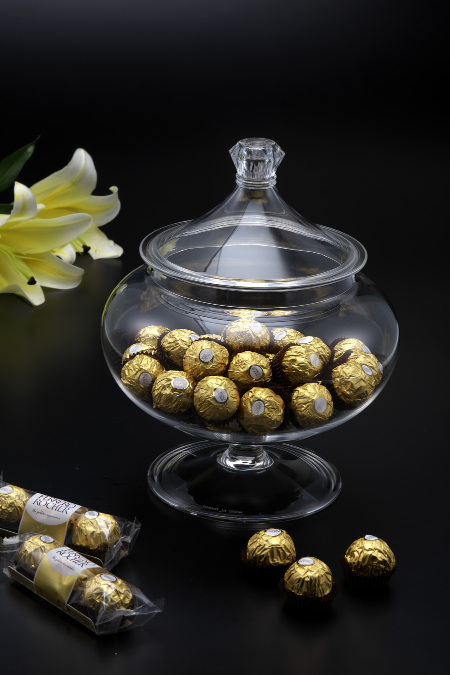Order Vague Acrylic Crown Candy Box Large Transparent Acrylic Now ...