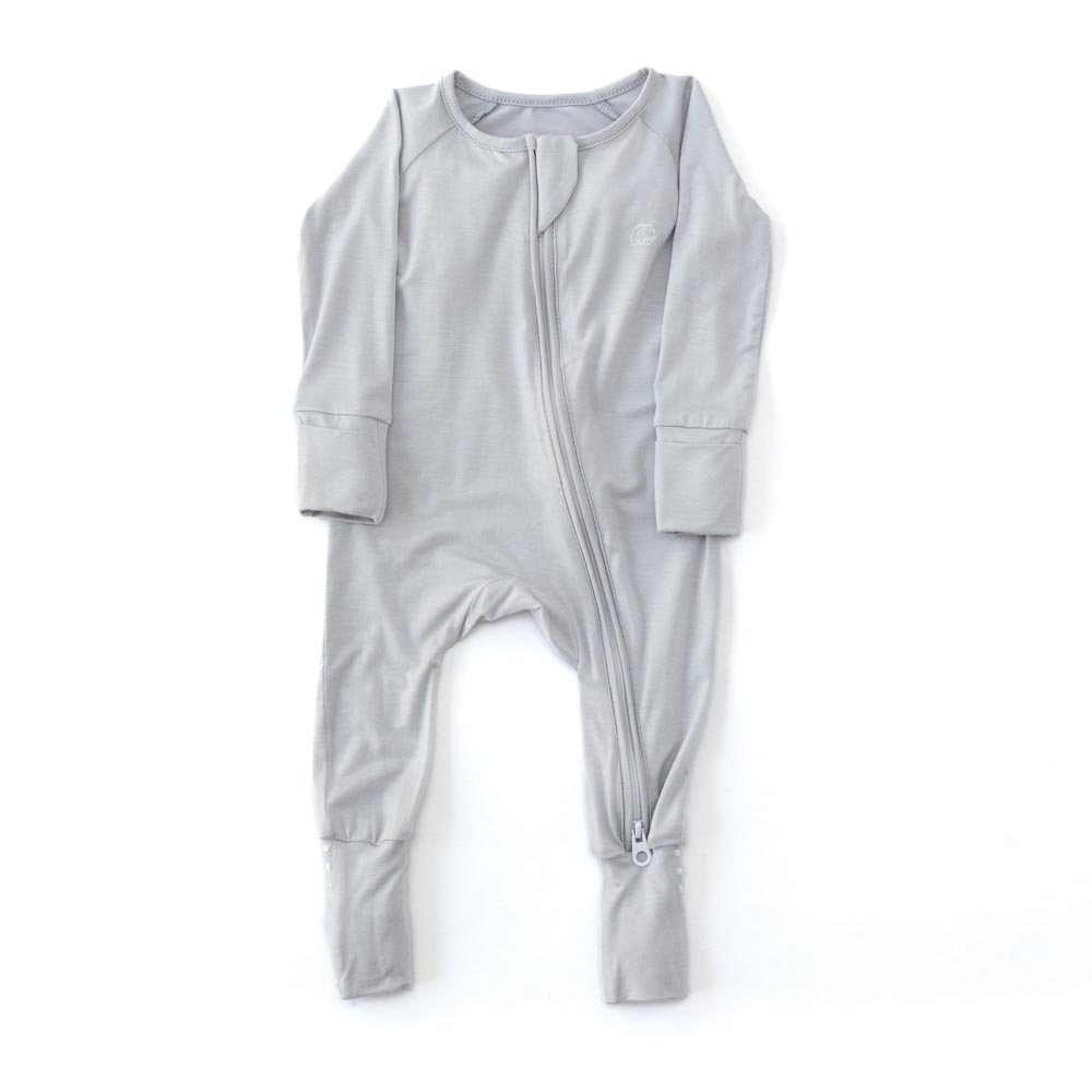 Anvi Baby - OrganicÂ Bamboo Zipper Romper- Cloudy Grey | Jomla.ae