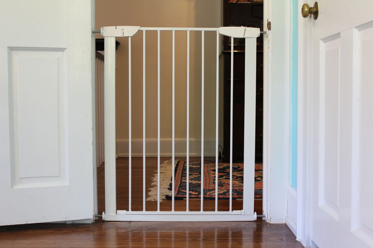 Cardinal Gates Extra Tall Premier Pressure Gate-White | Jomla.ae