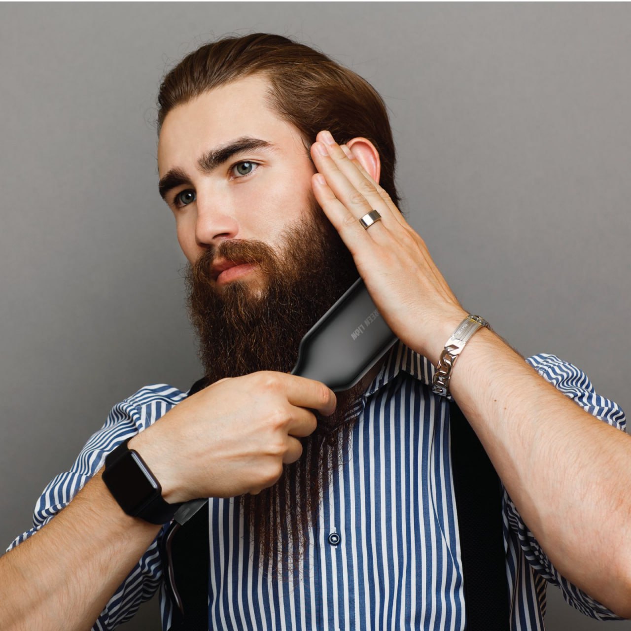 Order Green Lion Hair & Beard Straightener Comb -Black Now! | Jomla.ae