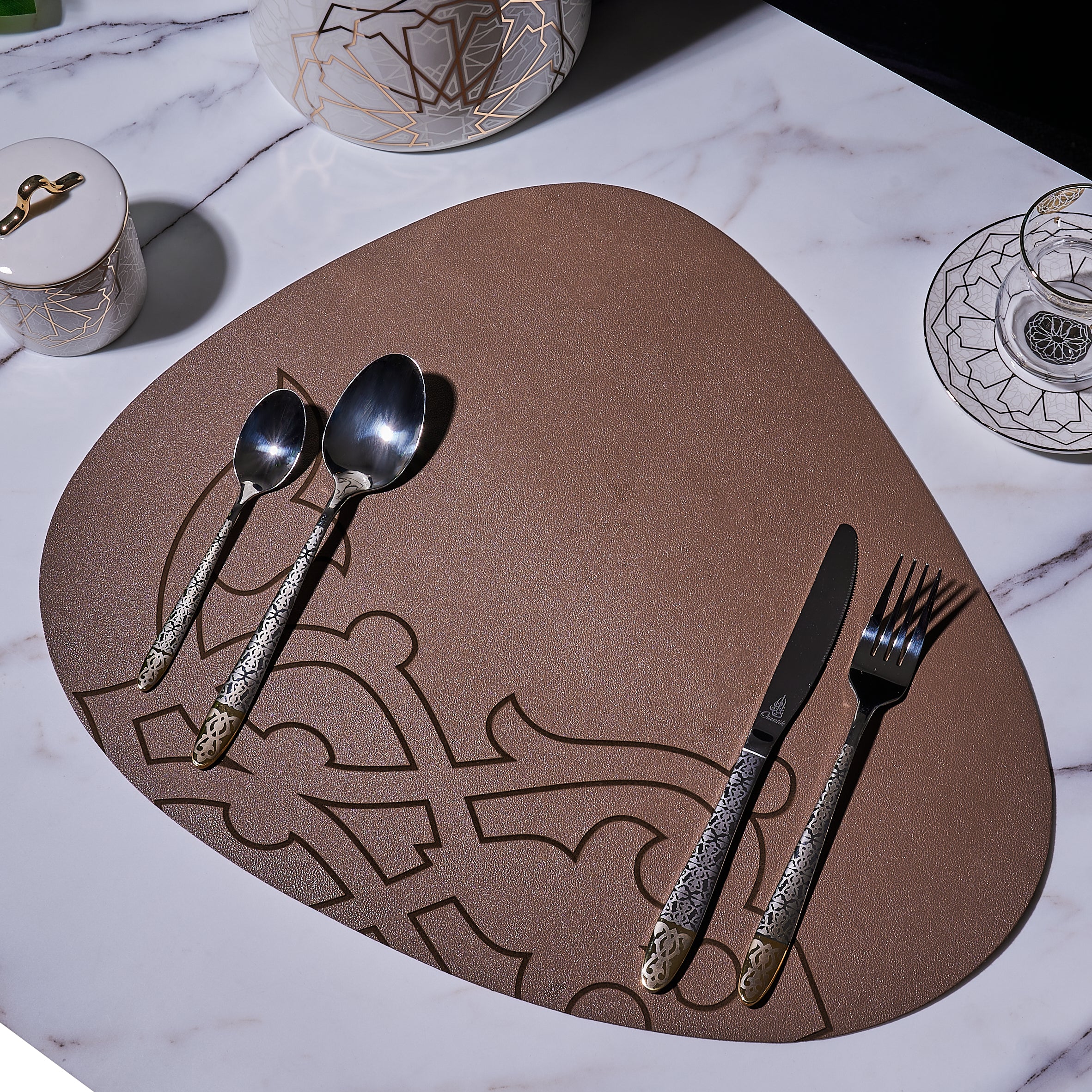 Otantik Rumi 6 Piece Dinner Set Serving Tray | Jomla.ae